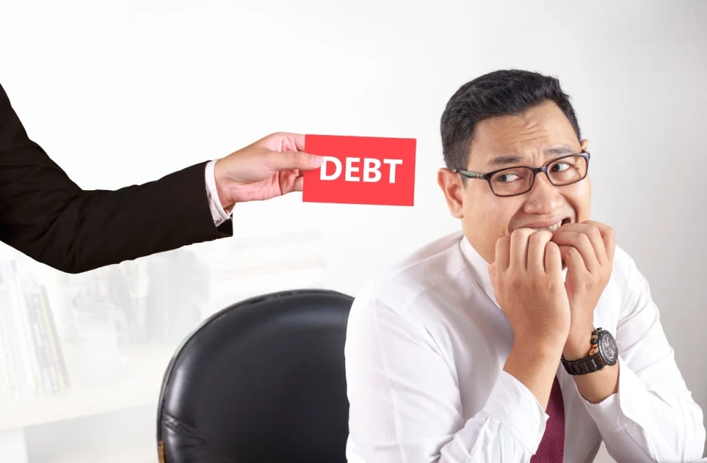 Debt Collectors in Singapore: Know Your Rights & Protections